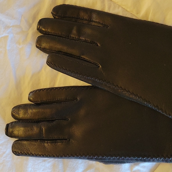 Fownes Brothers | Accessories | Fownes Brothers Womens Leather Gloves ...